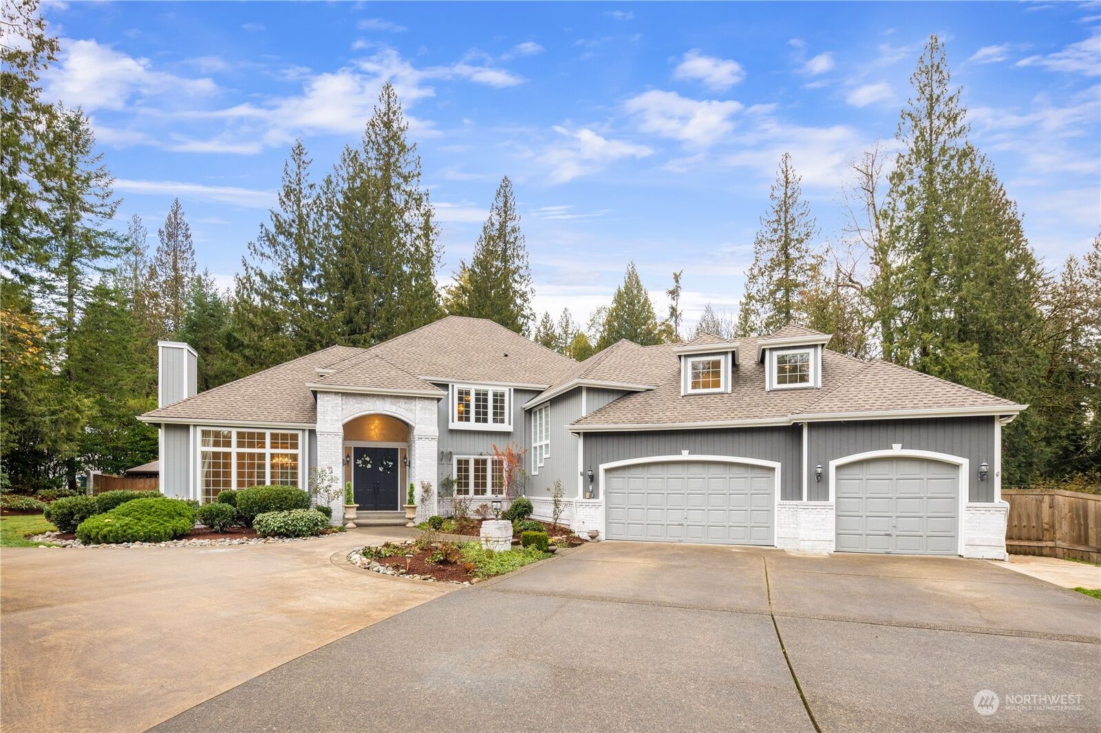 4 bed Maple Valley home for sale: 20924 SE 213th Street, Maple Valley ...