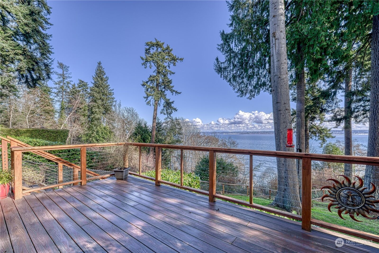 House for sale in Kingston: 23586 Jefferson Point Road, Kingston, WA 98346