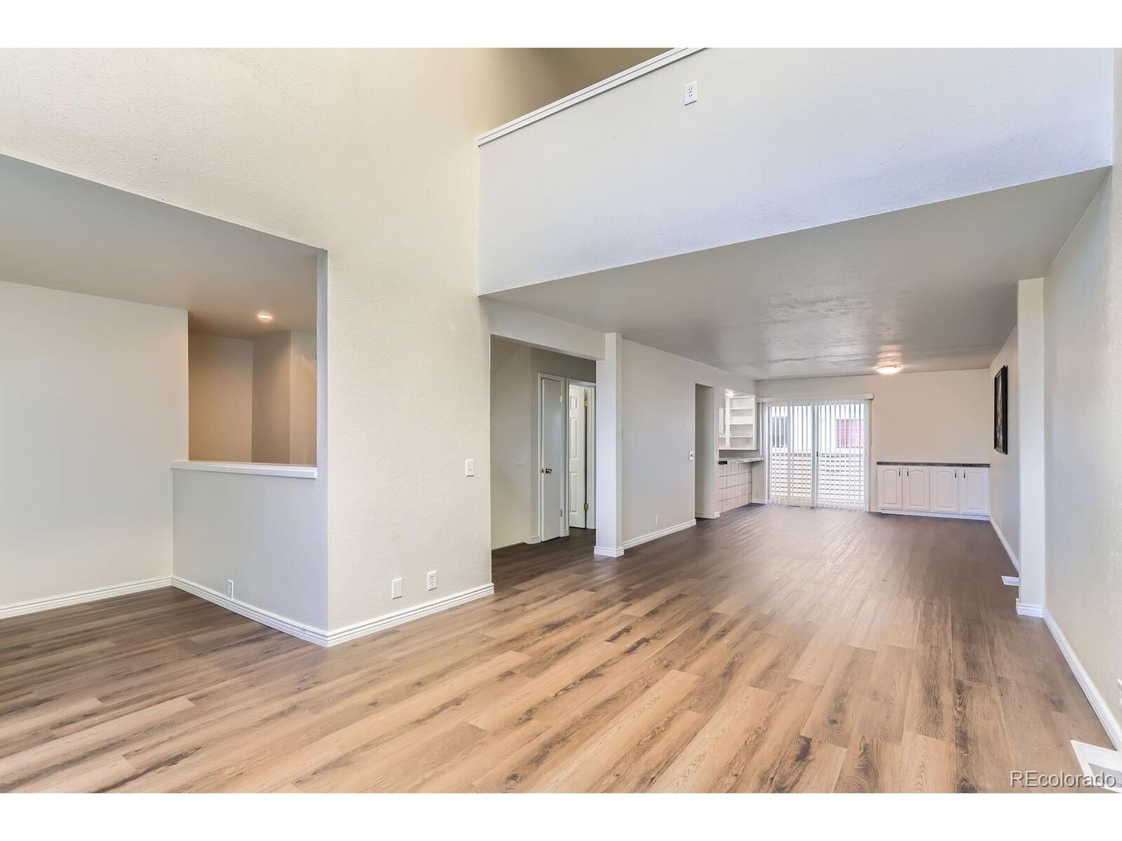 3 bed Denver home for sale: 1050 S Monaco Pkwy 7, Denver, CO 80224