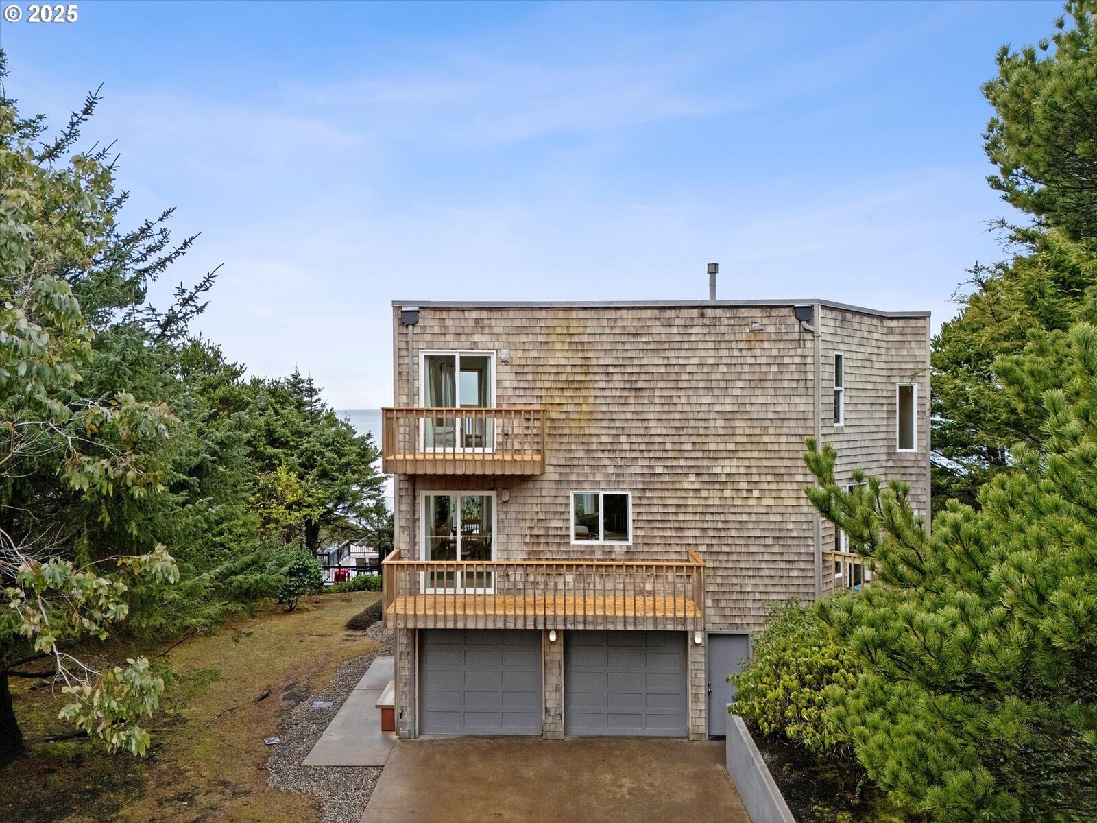 House for sale in Depoe Bay: 4445 Jack Pine Ave, Depoe Bay, OR 97341