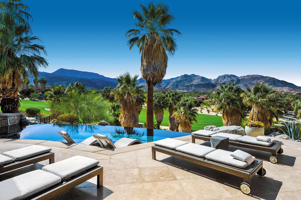 MLS#219128989DA: 902 Crescent Falls, Palm Desert, CA 92260