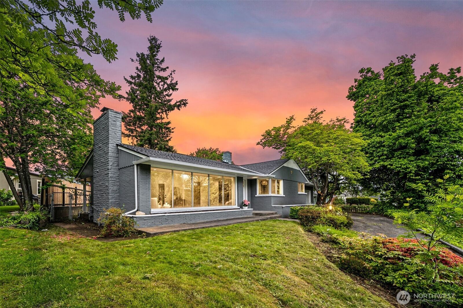 House for sale in Enumclaw: 2228 Cinkovich Street, Enumclaw, WA 98022