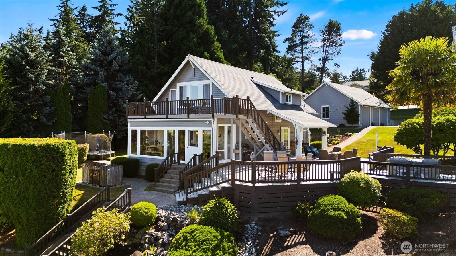 Home for sale in Fox Island: 903 11th Lane, Fox Island, WA 98333