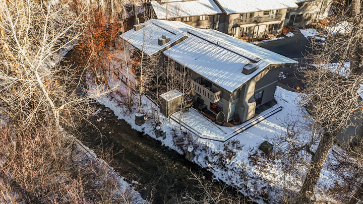 MLS#25-333973: 311 Andora Ln 10 Dr Unit 116, Ketchum, ID 83340