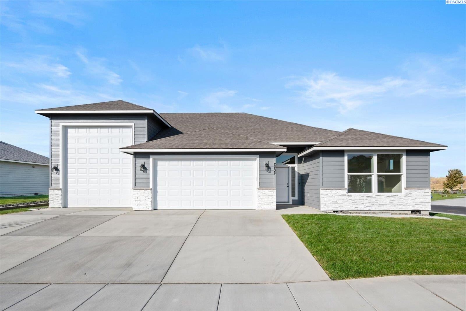 3 bed Kennewick home for sale: 7197 W 30th Ave., Kennewick, WA 99338