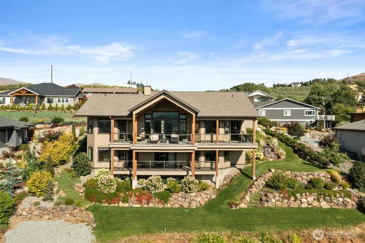 Home for sale in Cashmere: 106 Mount Cashmere Place, Cashmere, WA 98815